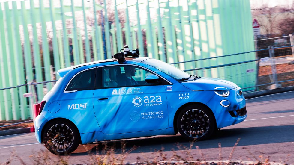 AIDA - Artificial Intelligence Driving Autonomous